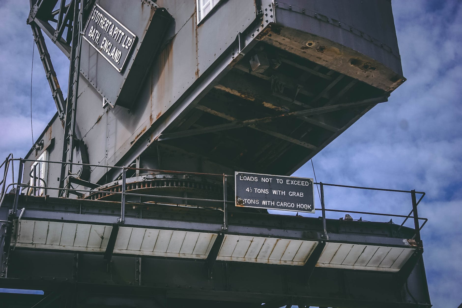 Creating your first cloud-agnostic serverless application with Java ... Creating your first cloud-agnostic serverless application with Java ...